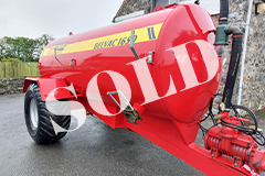 Griffith a'i Gwmni Cyf - Deutz tractors in North Wales